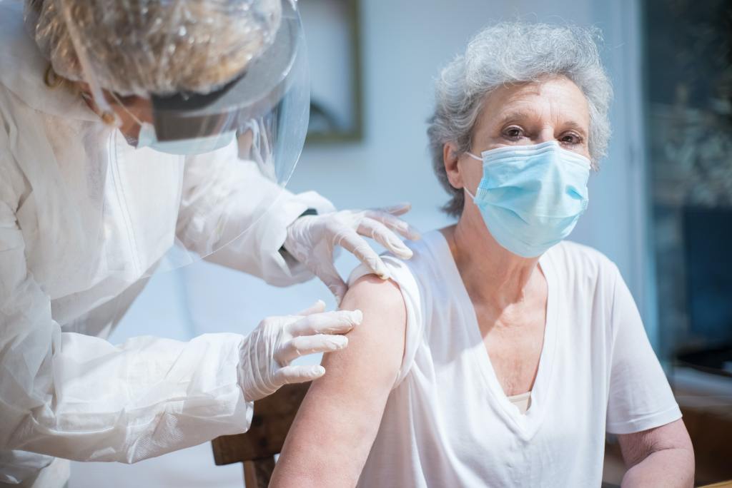 Home - Curevo Vaccine